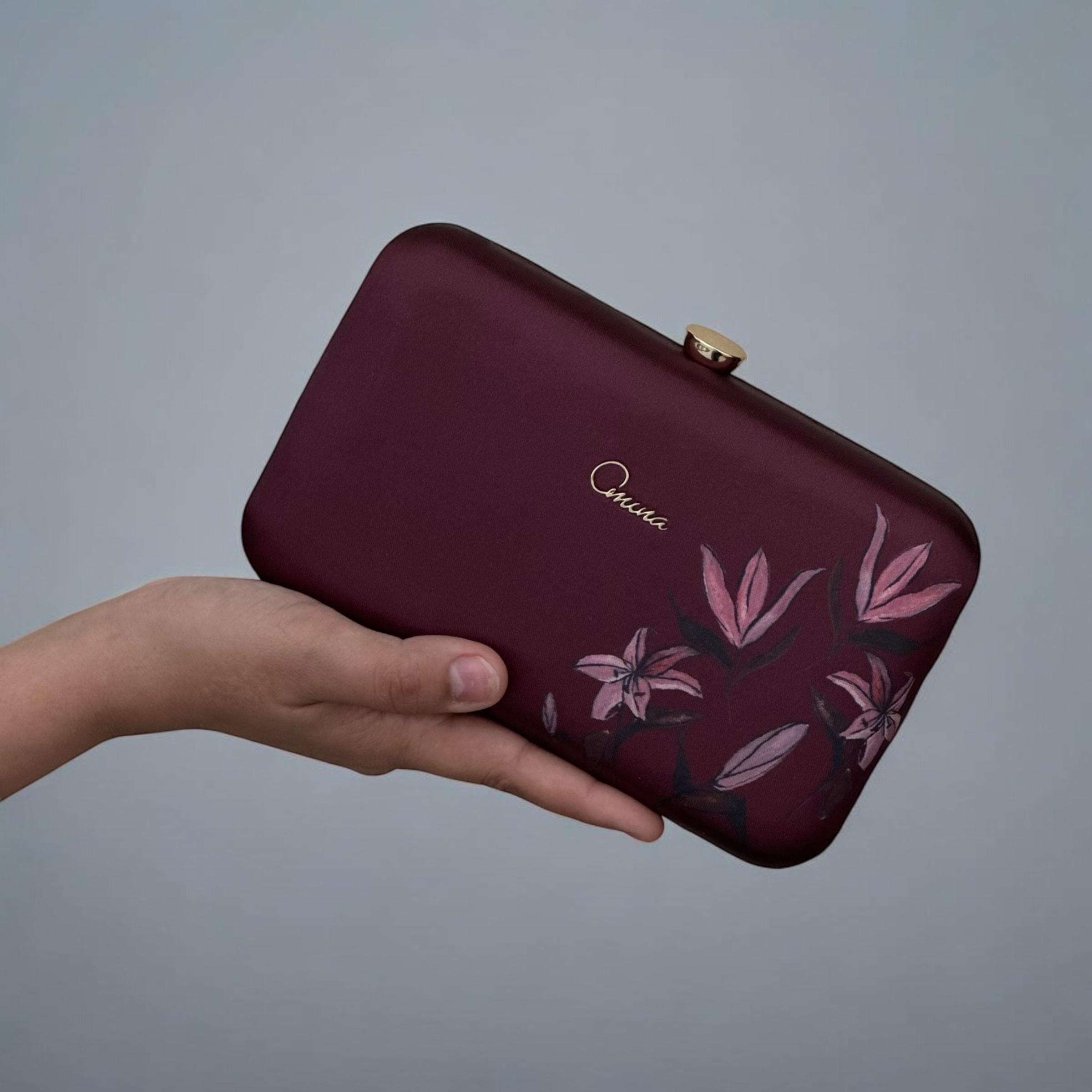 Evening Clutch – Amina Gallery